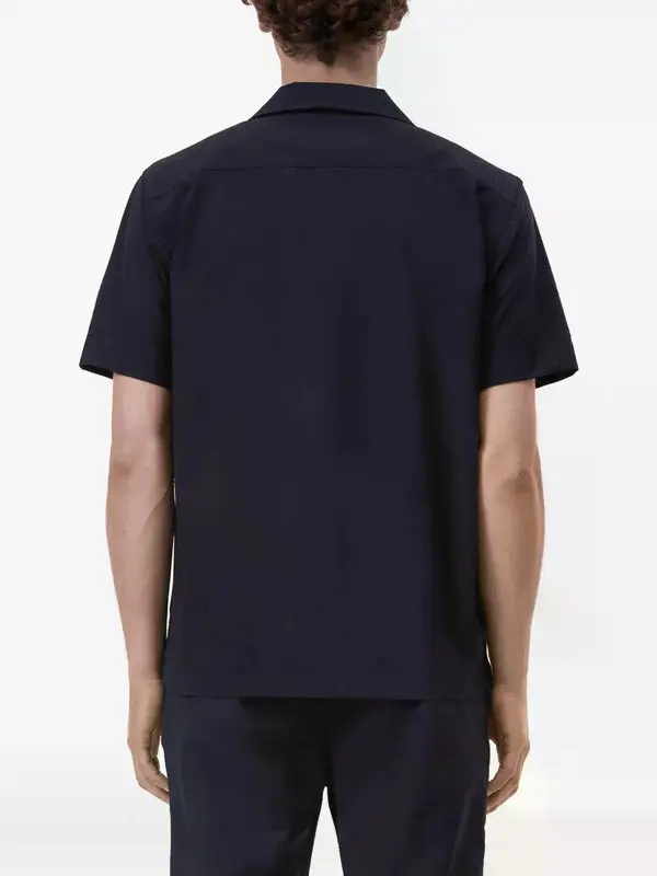 Closed Seersucker Short-sleeved Shirt