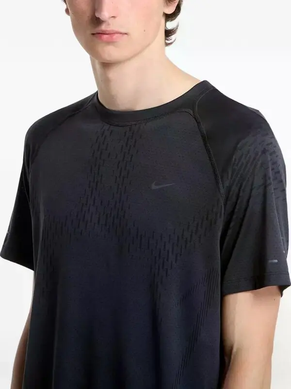 Nike Dri-fit Adv Raglan-sleeve T-shirt