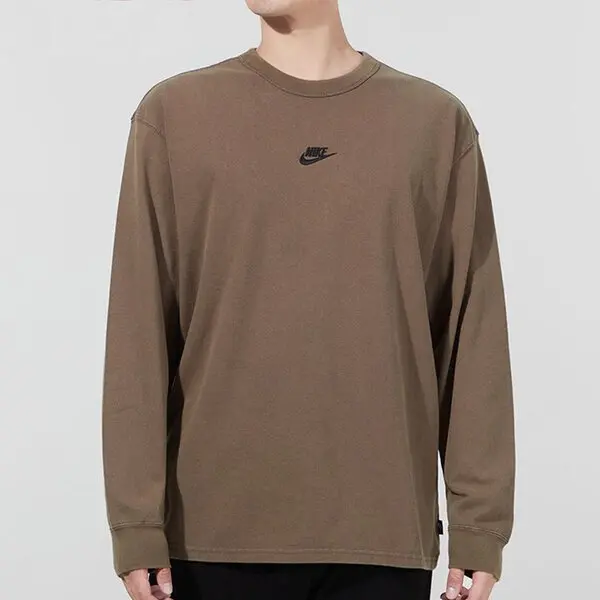 Nike Solid Color Small Logo Round Neck Long Sleeves Coffee T-shirt - Brown