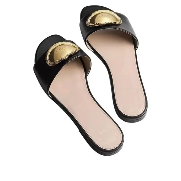 Dior Médaillon Buckle Slide