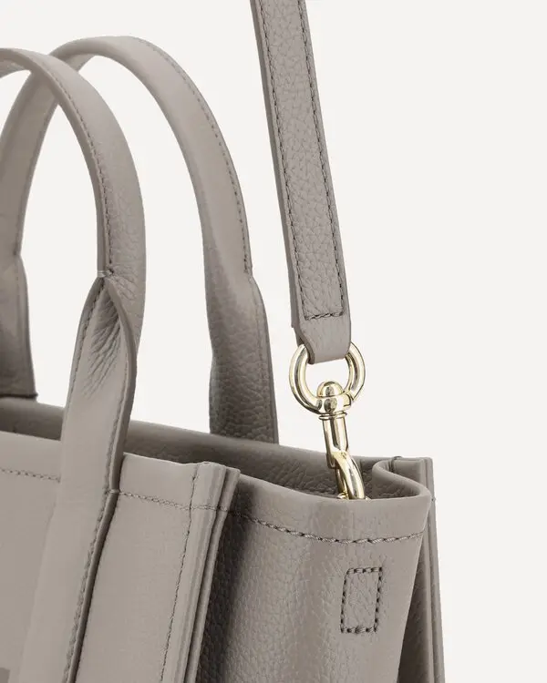Marc Jacobs The Medium Tote Leather Handbag - Grey