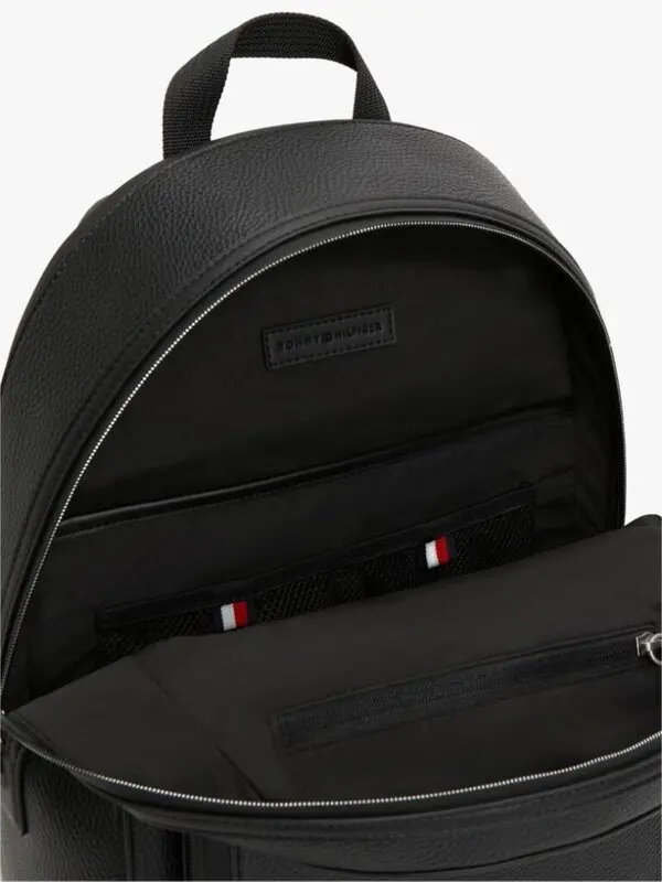 Tommy Hilfiger Logo Plaque Backpack