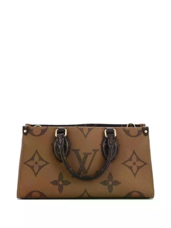 LOUIS VUITTON Onthego Tote East West Shoulder Bag