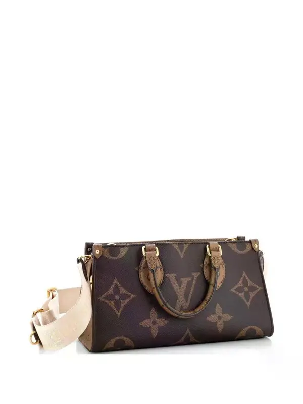 LOUIS VUITTON Onthego Tote East West Shoulder Bag