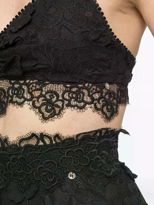 NISSA 3d Floral Embroidery Cotton Crop Top
