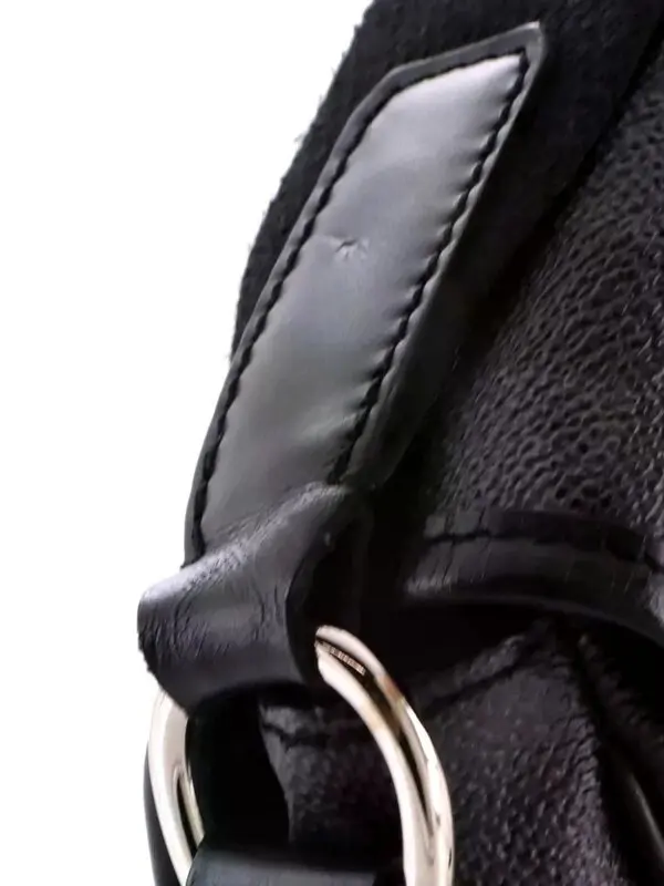 LOUIS VUITTON Daniel Messenger Bag - Black
