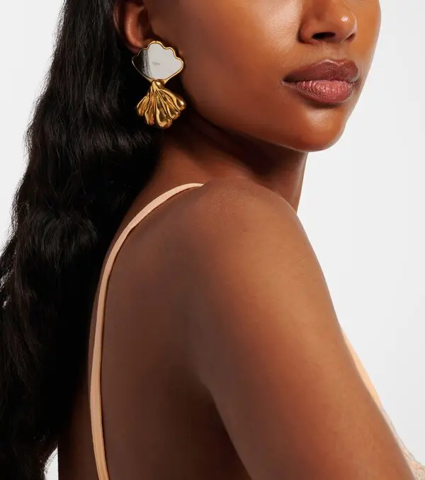 Chloé Shell Stud Earrings - Gold