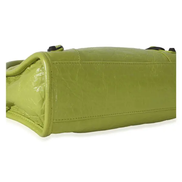 Balenciaga Pistache Agneau Arena Classic Hardware Le City Bag - Green