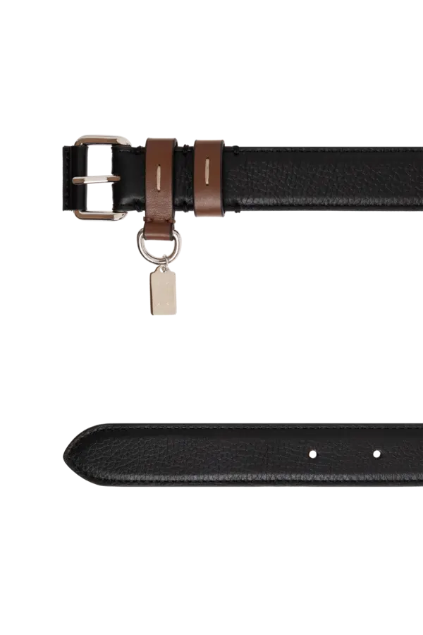 MAISON MARGIELA Leather Belt With Silver Tone Pendant