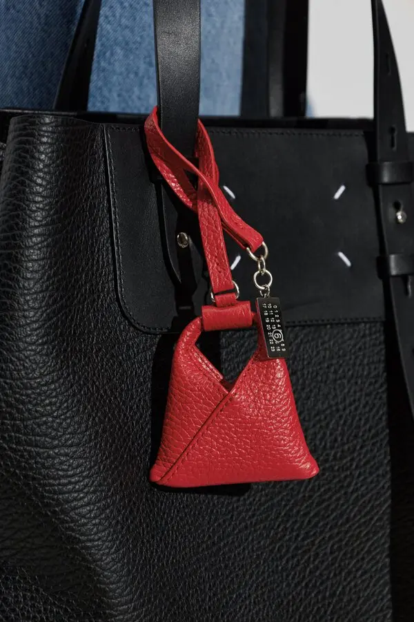 MAISON MARGIELA Leather Pendant Charm