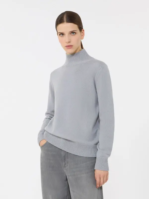Max Mara Wool And Cashmere Polo-neck Sweater