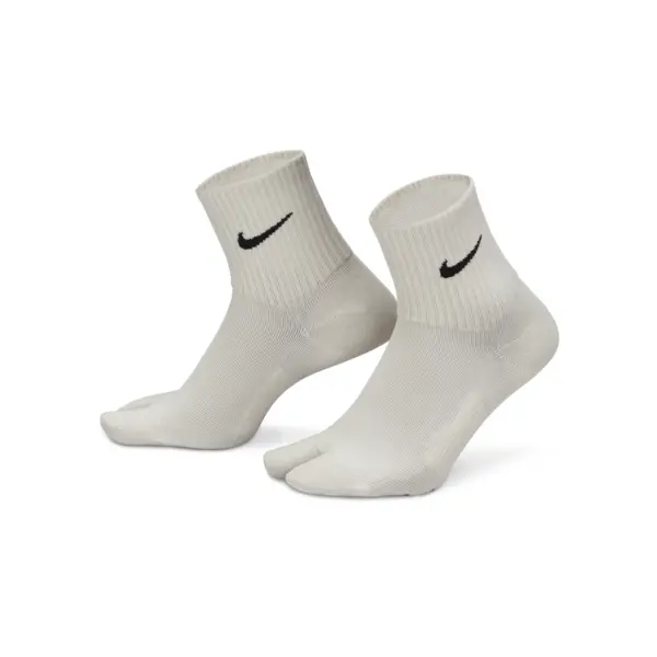 Nike Everyday Plus "rift" Lightweight Split-toe Ankle Socks - Grey