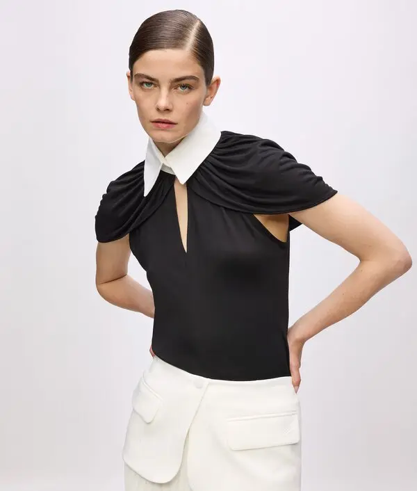 Karl Lagerfeld Cape Top With Pointed Collar - Black
