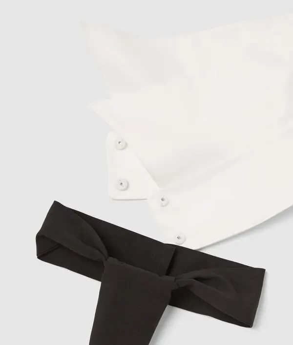 Karl Lagerfeld Decorative Collar And Tie