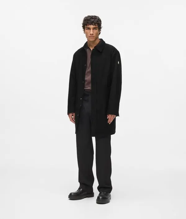 Karl Lagerfeld Rain Coat With Pointed Collar And Monogram Detail - Black