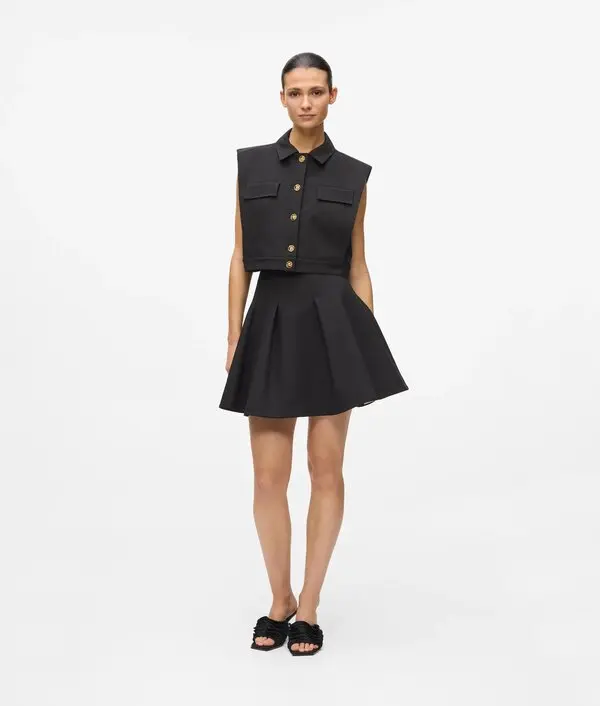 Karl Lagerfeld Flared Mini Skirt With Pleats And Logo Charm - Black