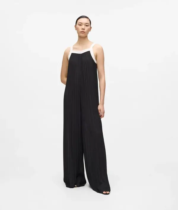 Karl Lagerfeld Pleated Jumpsuit With White Trim And Logo Belt - Black