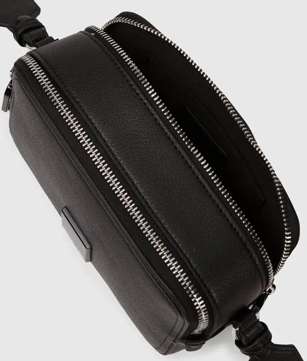 KL JEANS Jeans Box Logo Camera Bag - Black