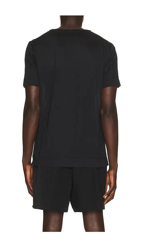 PARADISE ZERO Featherweight Short Sleeve T-shirt