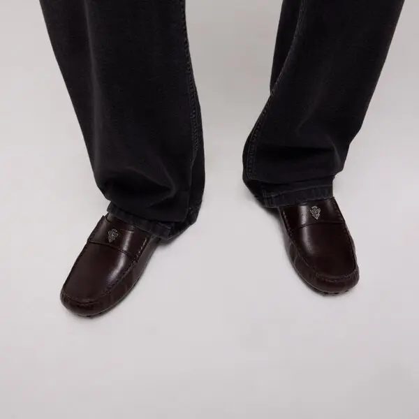 Gucci Loafers With Crest Detail