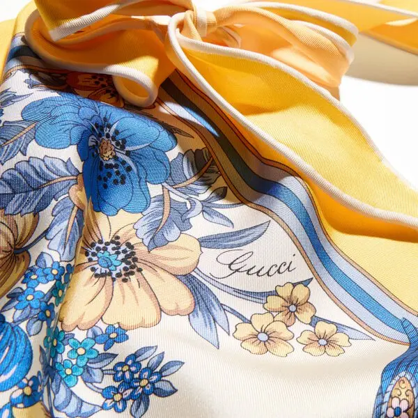 Gucci Printed Silk Twill Halter Neck Top - Multicolor