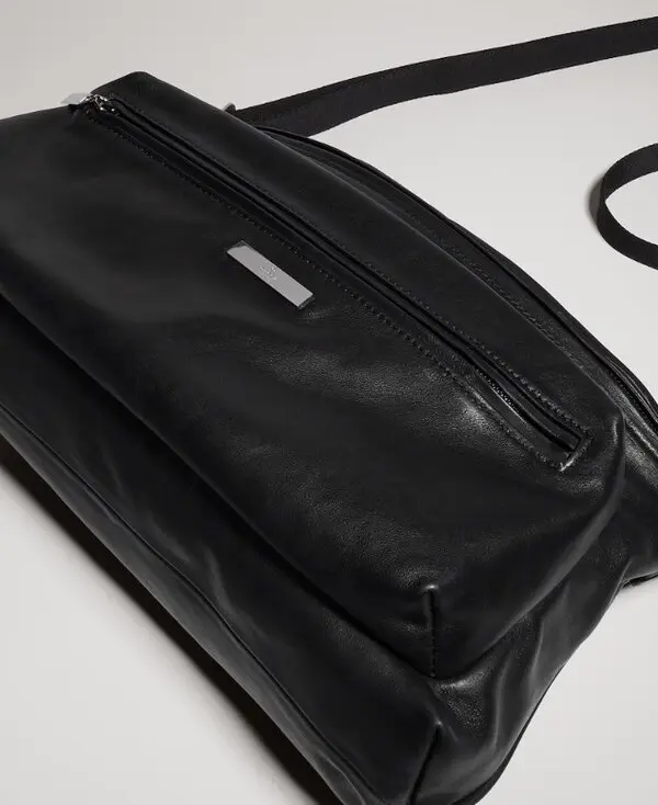 Gucci Leather Medium Crossbody Bag With Silver-toned Hardware