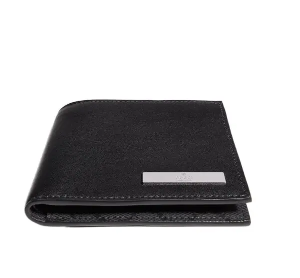 Gucci Bi-fold Wallet With Metal Tag
