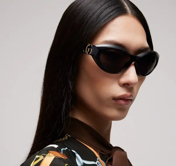 Gucci Cat Eye Frame Sunglasses - Black