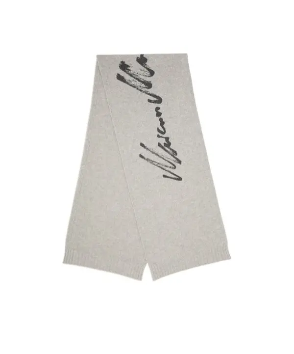 MAISON MARGIELA Logo-print Knitted Scarf - Gray