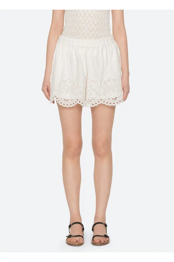 Sea Gardener Embroidered Shorts - White