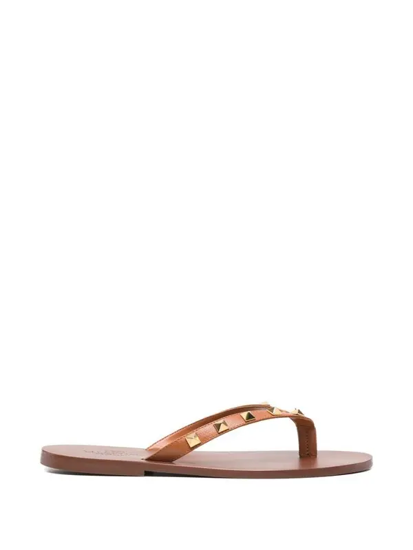 Valentino Garavani Rockstud Leather Thong Sandals - Multicolor