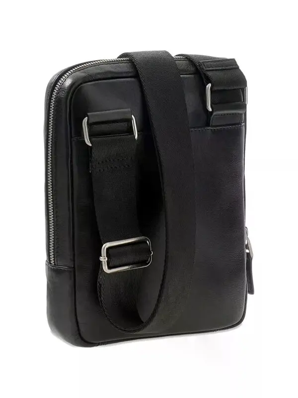 Guess Logo Plaque Grained Messenger Bag