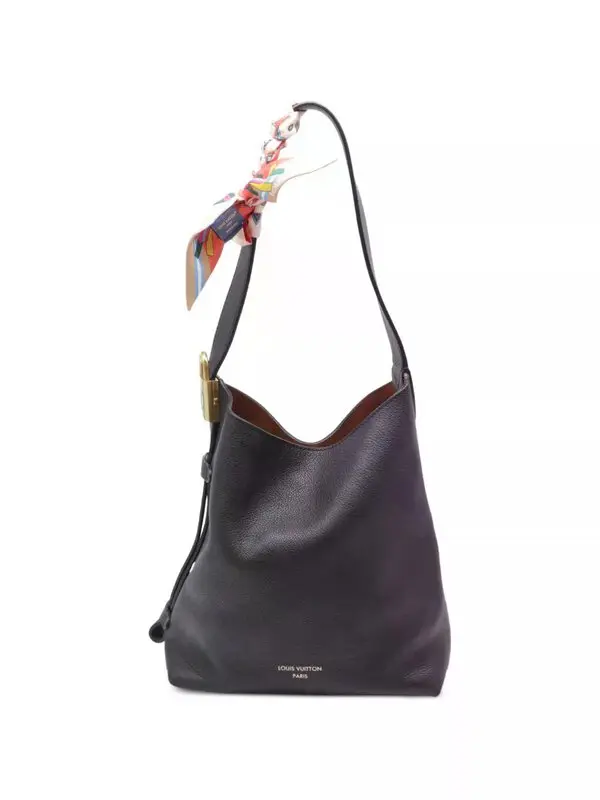 LOUIS VUITTON Grained Leather Shoulder Bag