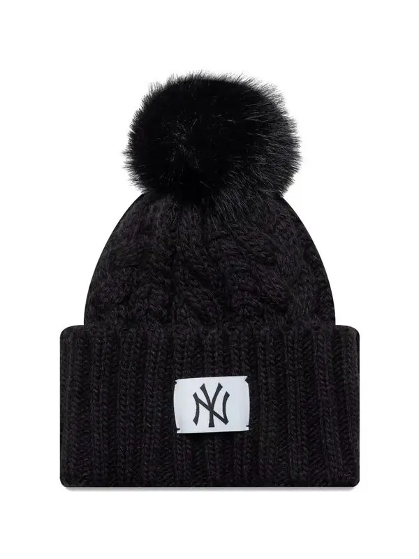 New Era New York Yankees Cable-knit Pompom Beanie - Black