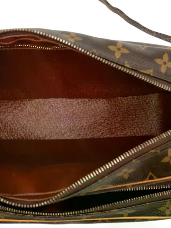 LOUIS VUITTON Monogram Nil Crossbody Bag