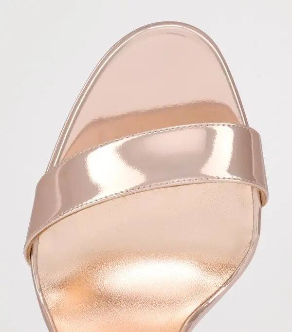 CHRISTIAN LOUBOUTIN Loubi Queen Alta Patent Leather Sandals