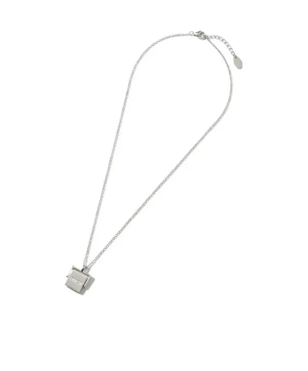 Gucci Pendant Necklace - White