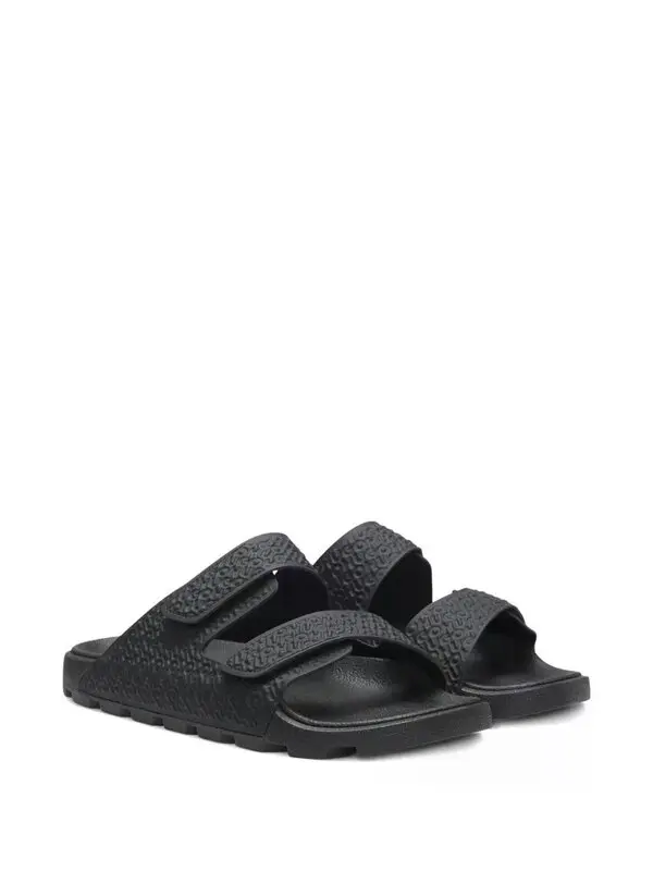 Hugo Textured Strap Slides