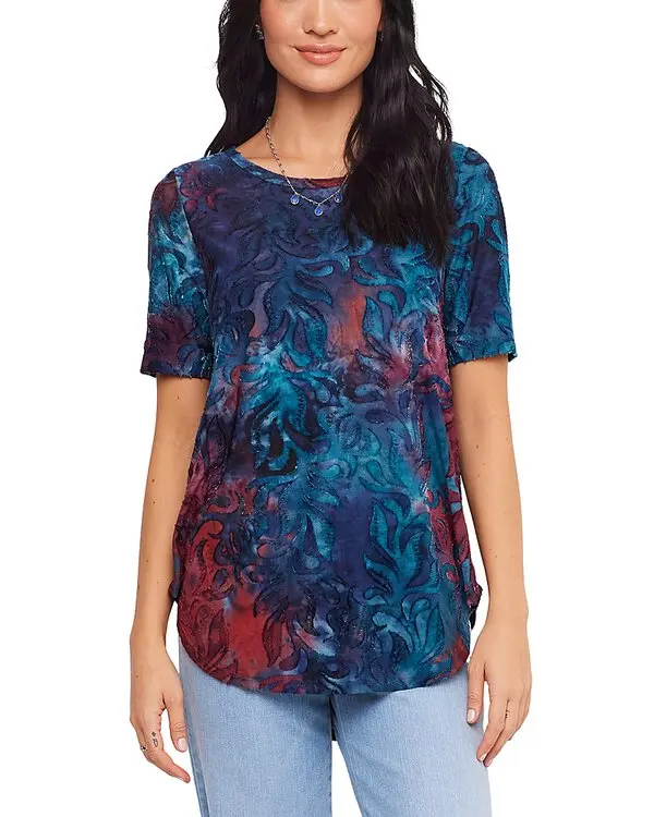 Karen Kane Short Sleeve Jacquard Shirttail Top - Navy/red