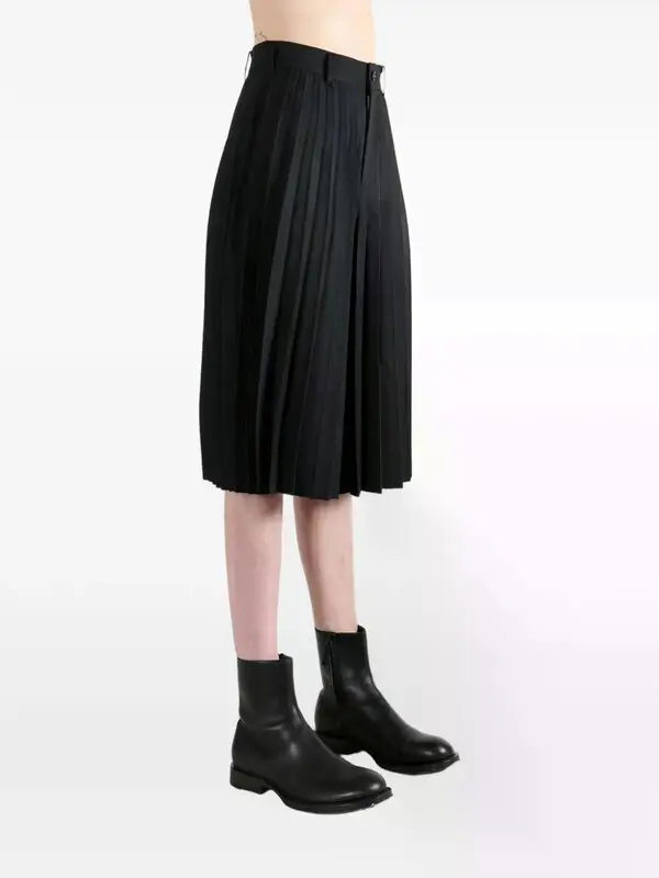 Comme Des Garçons Pleated Shorts