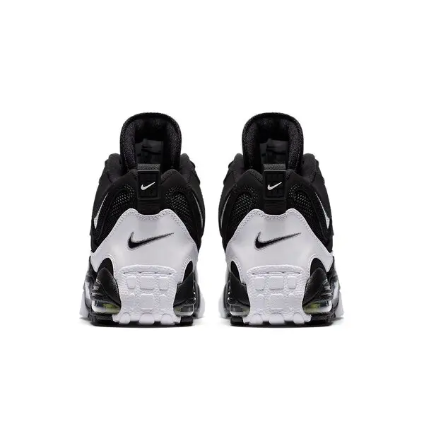 Nike Max Zoom Turf Sneakers