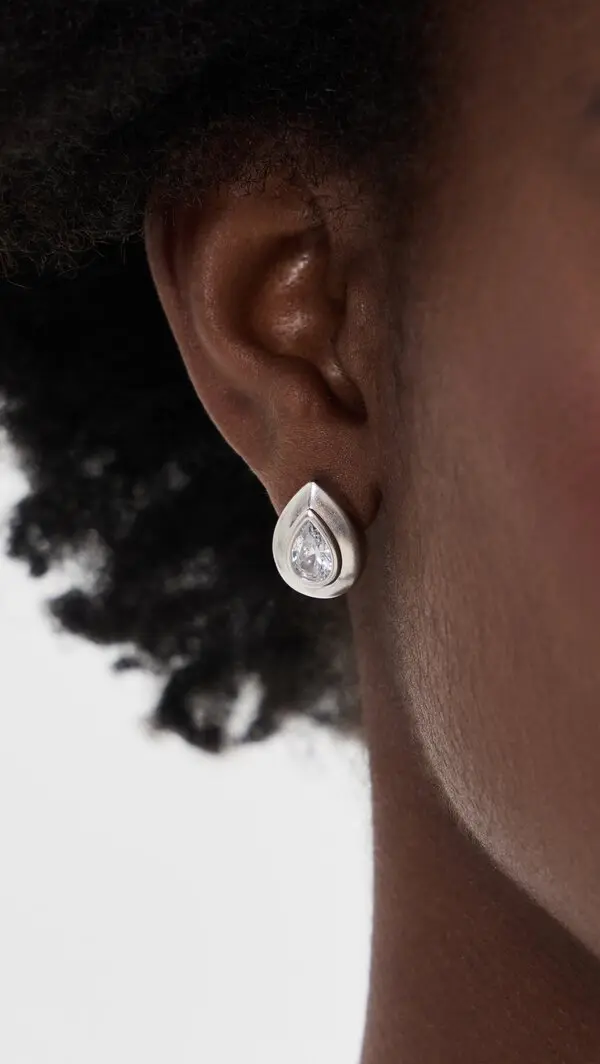 Shashi Carson Studs