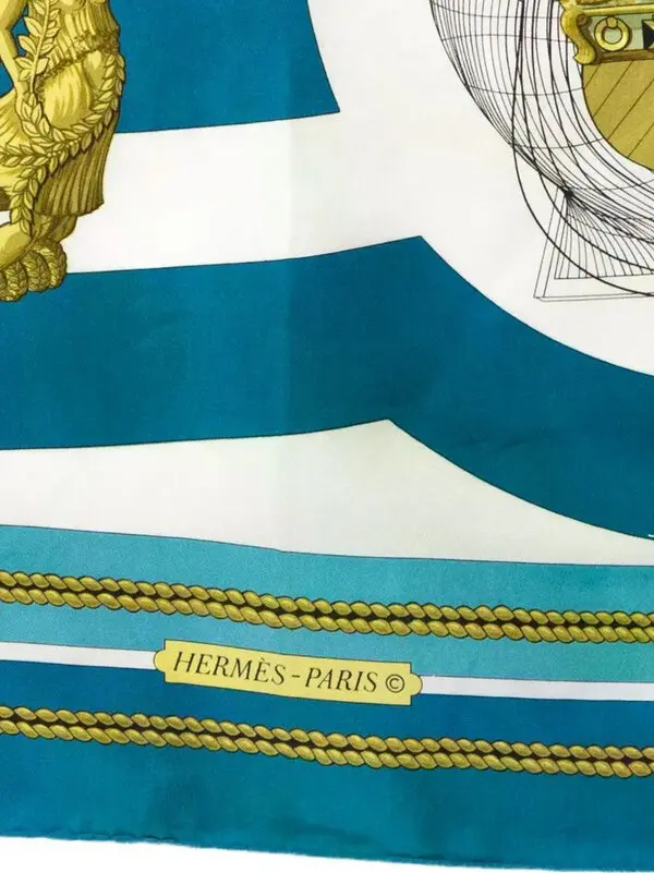 Hermès 1994 Châteaux D'arriere Silk Scarf