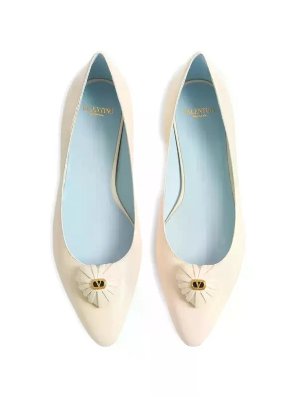 Valentino Garavani Vlogo Signature Ballet Flats - Neutrals