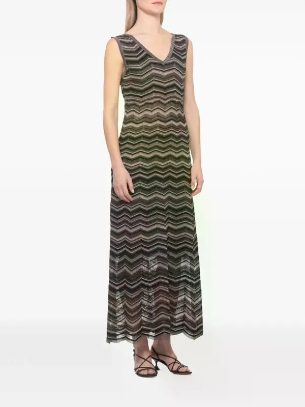 D.exterior Chevron-knit V-neck Maxi Dress - Black