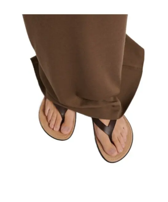 THE ROW Soft Leather Thong Sandals