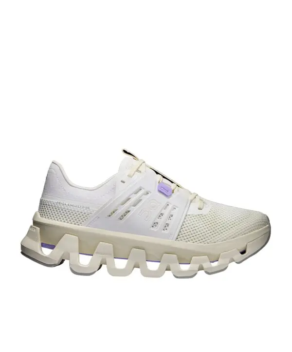On Cloudswift Amp Sneakers