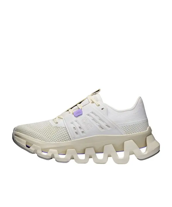 On Cloudswift Amp Sneakers