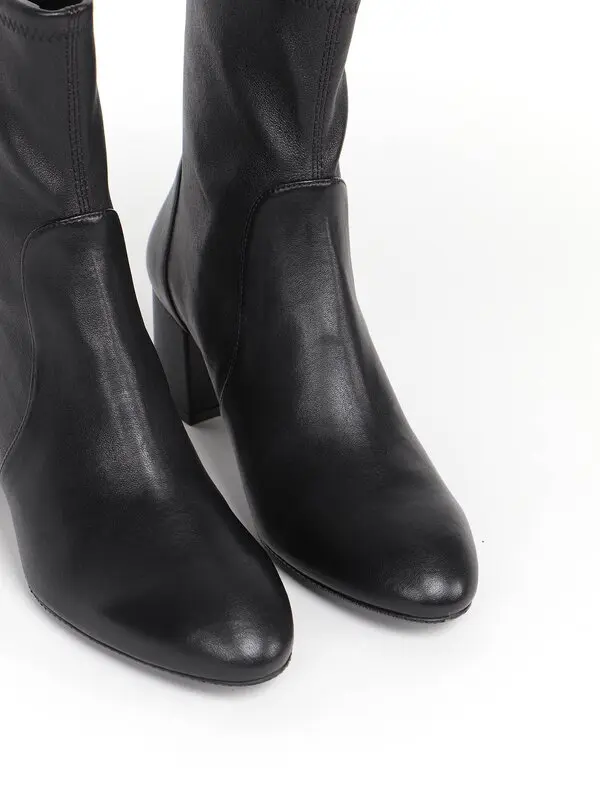 STUART WEITZMAN Yuliana Ankle Boots
