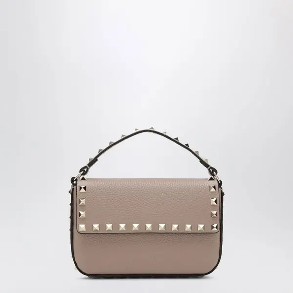 Valentino Garavani Rockstud Pouch In Grained Calf Leather - Pink